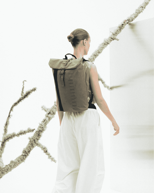 Essential Backpack 12L Forest Green – Db