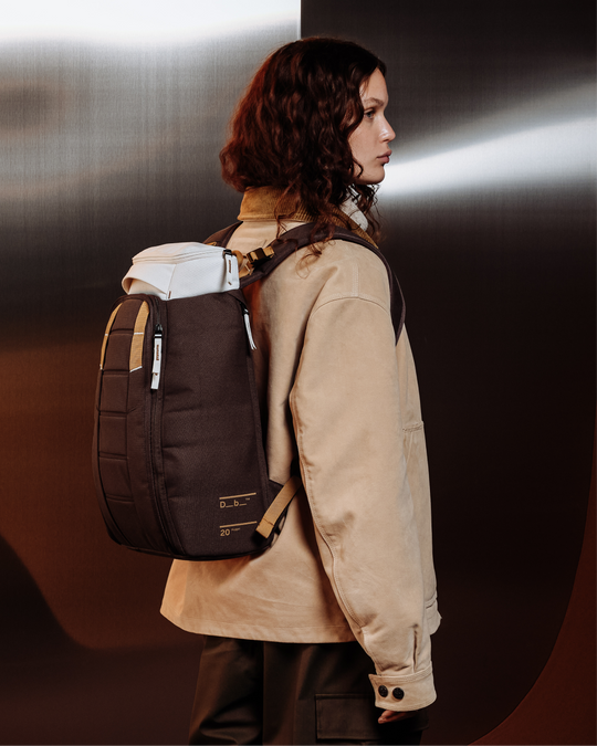 Hugger Backpack 20L Cappuccino – Db