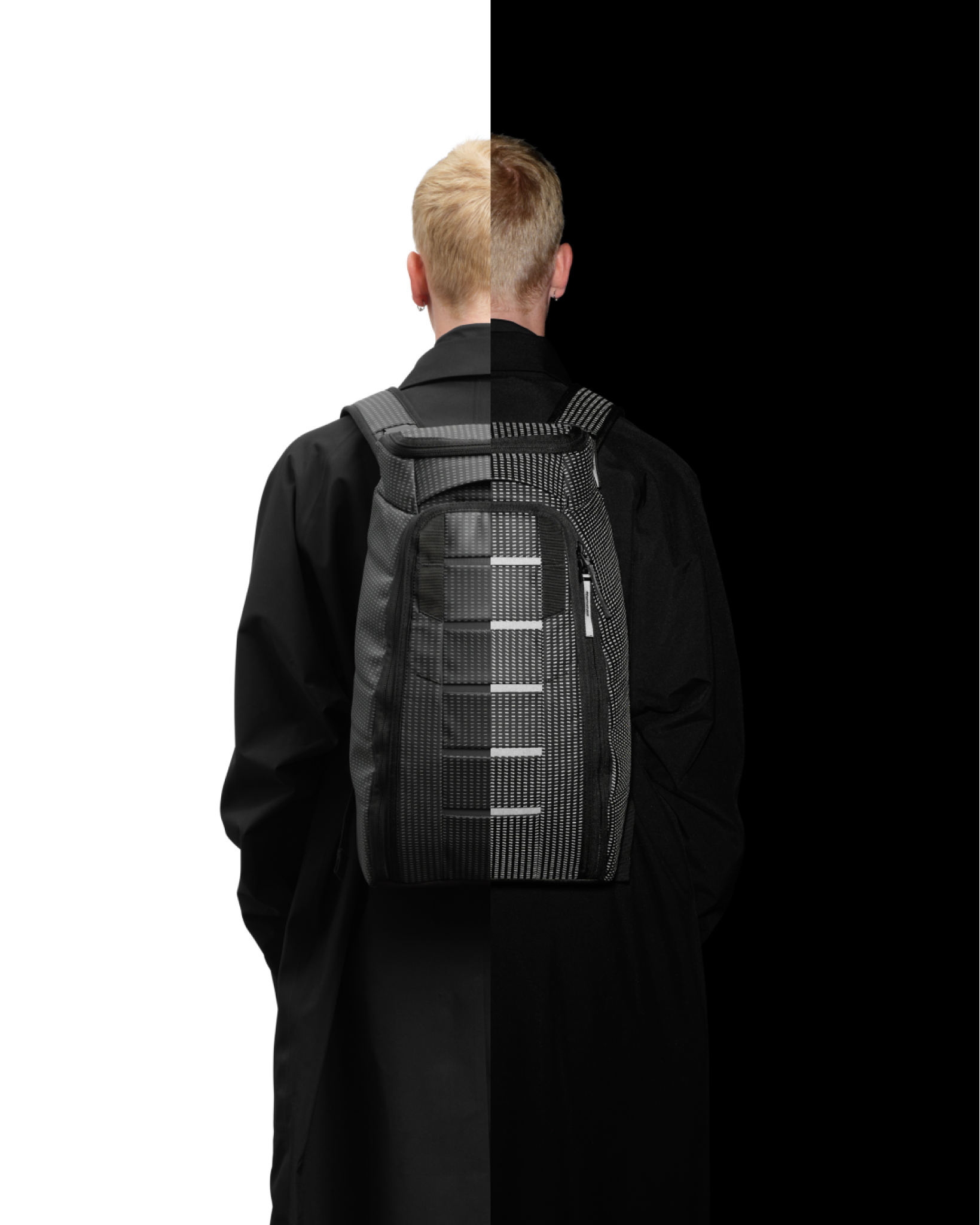 Hugger Backpack 20L Reflective Black | Db Journey Norway