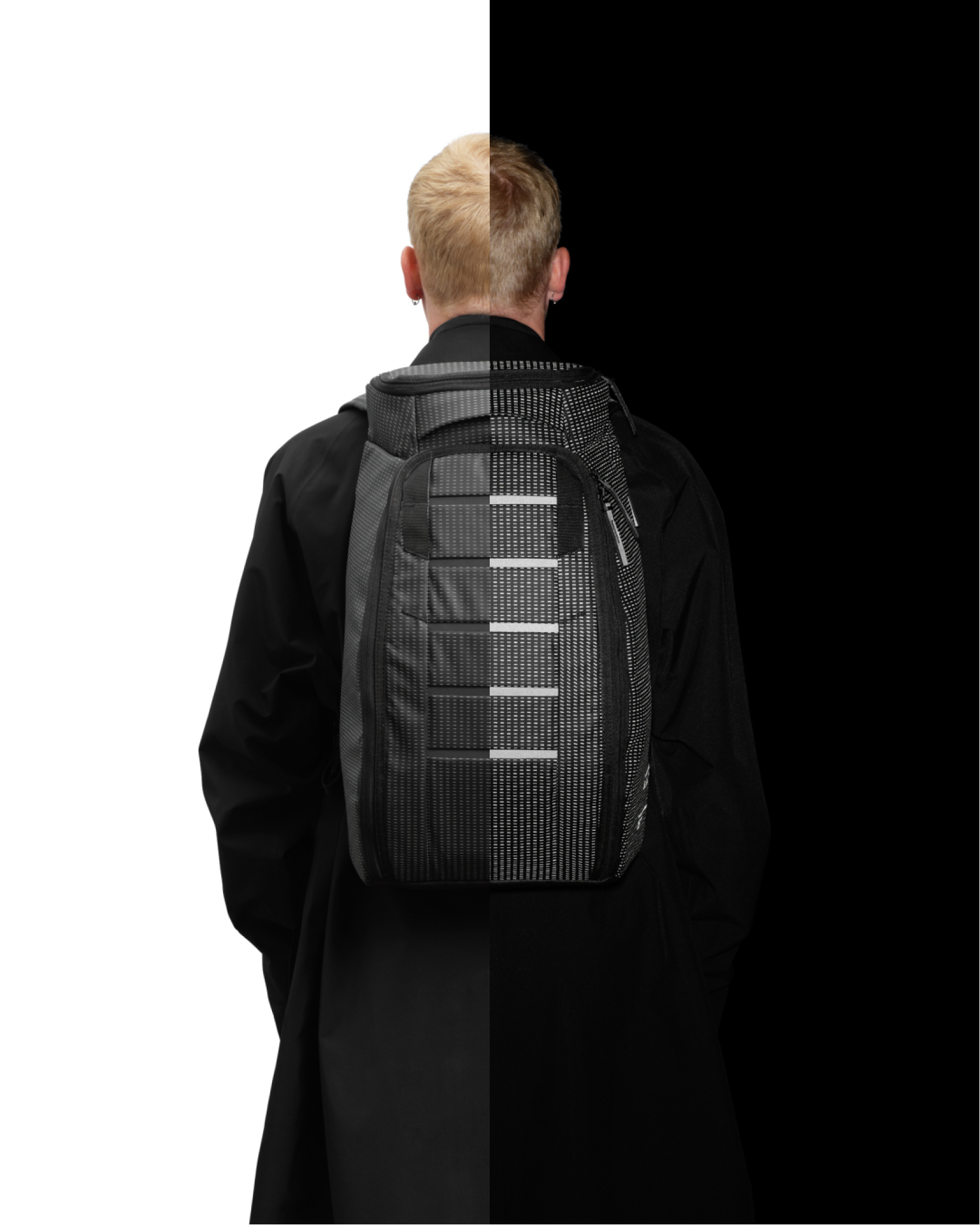 Hugger Backpack 25L Reflective Black | Db Journey Norway