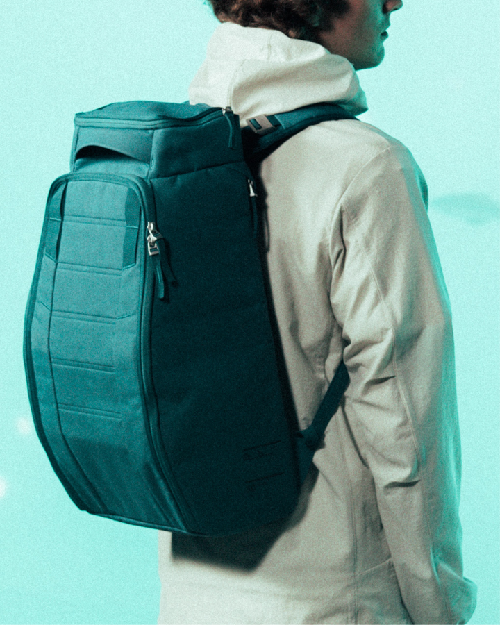 Hugger Backpack 30L Midnight Teal – Db