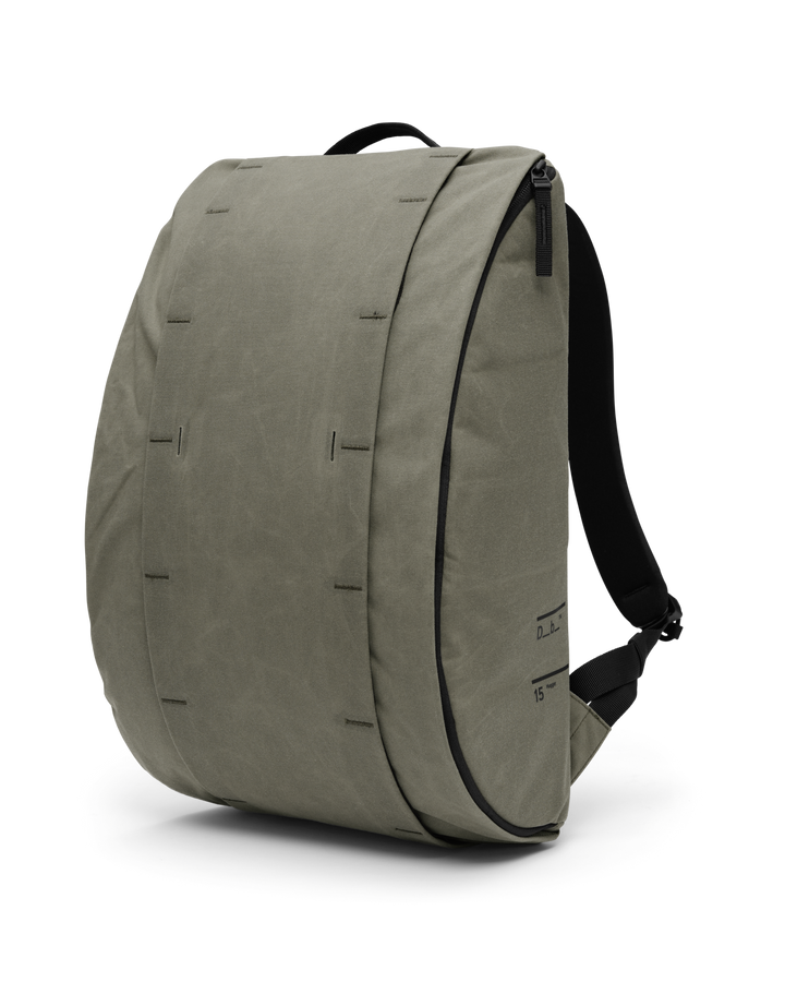 Hugger Base Backpack 15L Forest Green | Db Journey UK