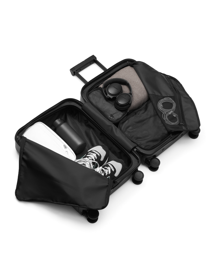 Ramverk Front-access Carry-on Black Out | Db Journey US