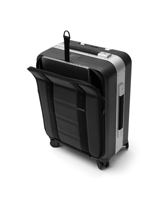 Black Ramverk Pro Front Access Carry On | Db Journey NO