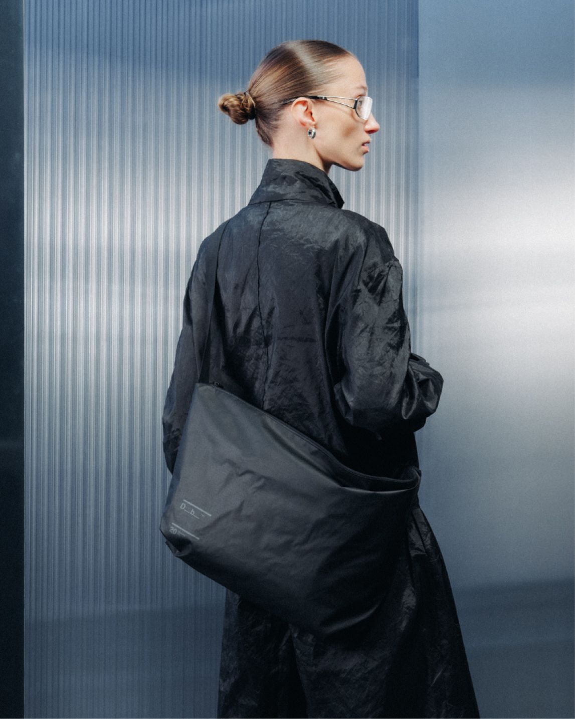 Ramverk Pro Sling Bag 20L Black Out | Db Journey Norway