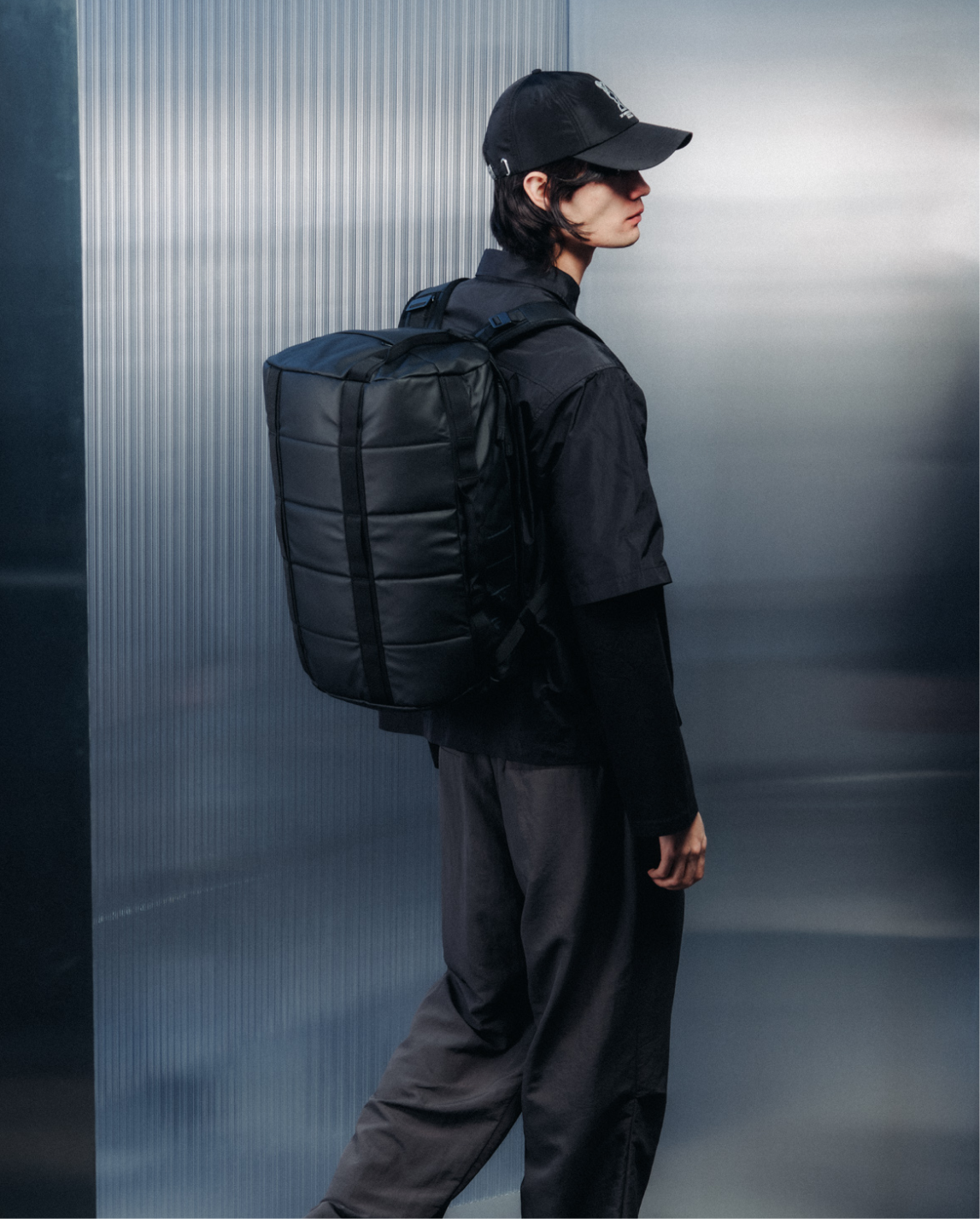 Roamer Duffel 40L Black Out | Db Journey | Db Journey Europe
